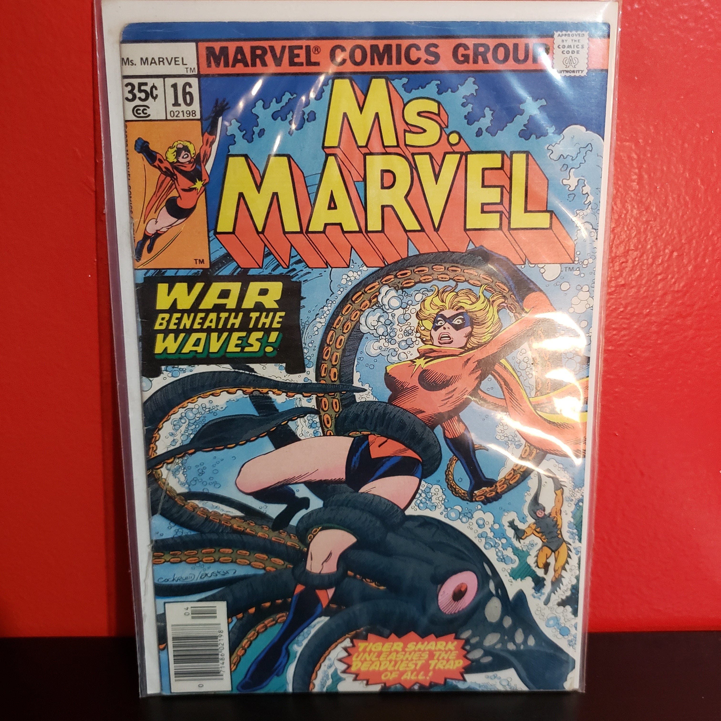 Ms. Marvel #16 War Beneath The Waves | Marvel Comic Book – Card Master Collectibles